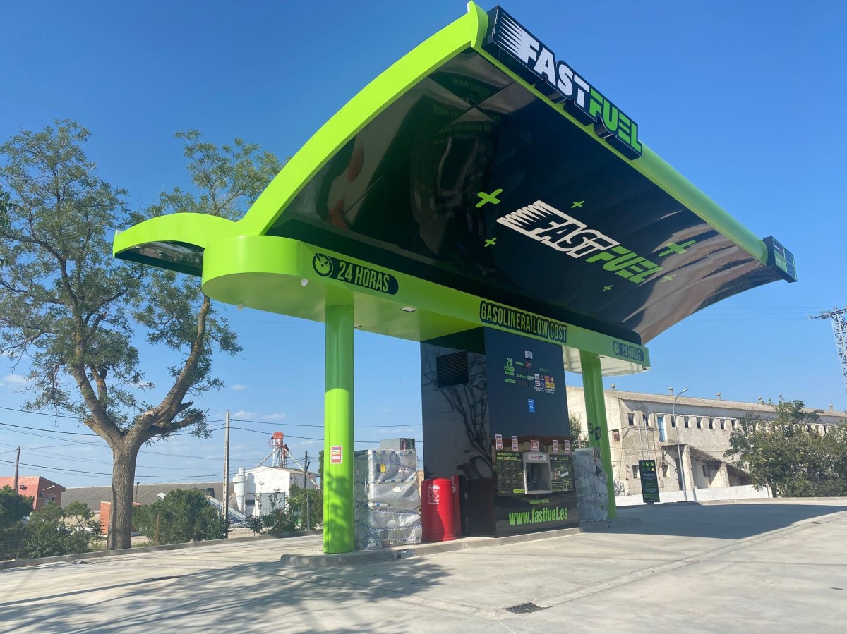 Fast Fuel inaugura su primera gasolinería low-cost en Toledo – Sociedad ...